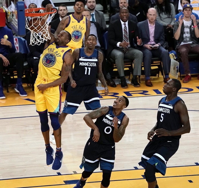 [NBA] '3P 21개' 골든스테이트, 미네소타 꺾고 2연승