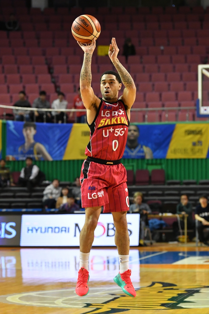 LG의 달라진 팀 컬러, 그레이-김시래 공격 주도권을 잡다