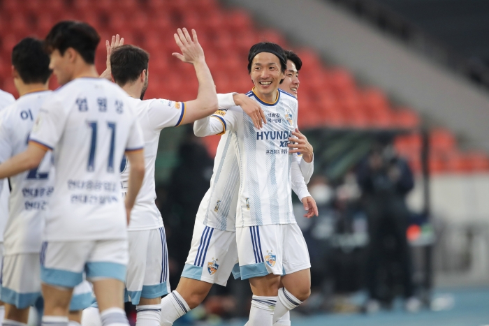 '종횡무진' 울산 아마노, K리그1 2R MVP