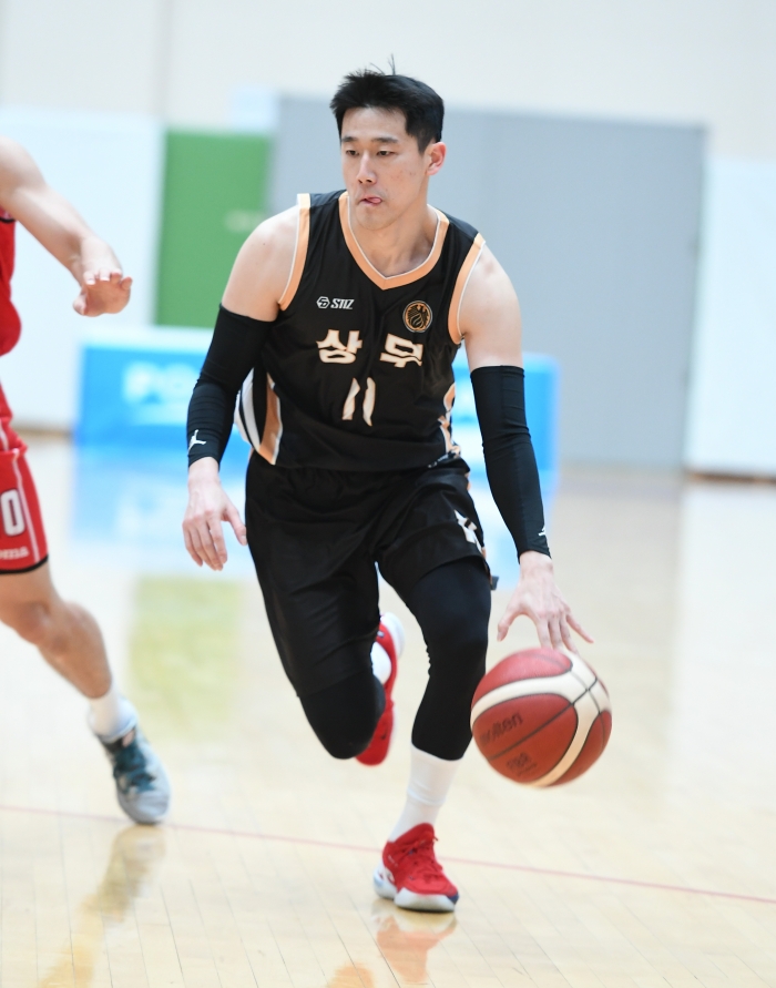 상무 최성원, 2021-2022 KBL D리그 MVP 선정