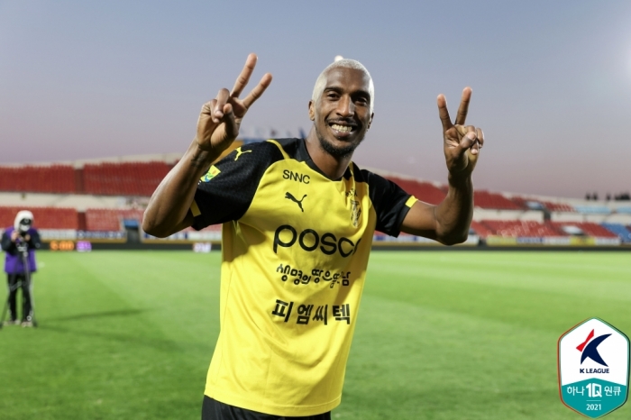 '멀티골 작렬' 이승우, K리그1 32R MVP