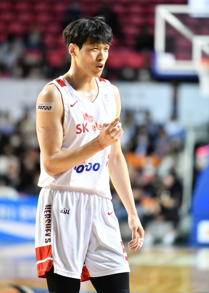 '플래쉬 썬' SK 김선형, 프로농구 5R MVP 수상