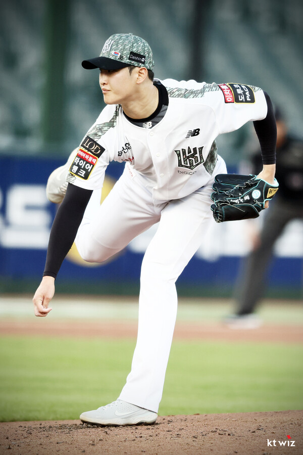 [데일리라인업] 3연패 9위 kt, 배재성이 구해낼 수 있을까… SSG vs kt 선발 라인업 공개