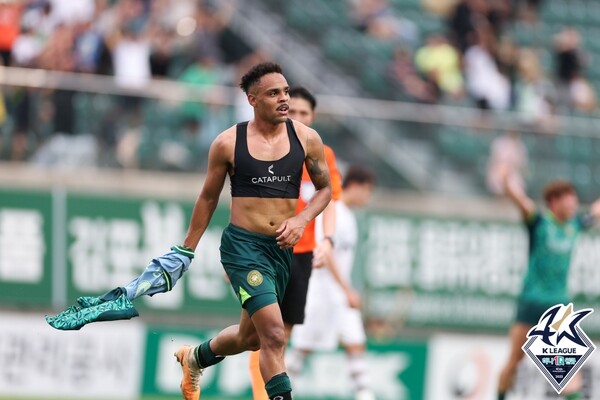 수원FC 뒷문 책임진 우고 고메스, K리그1 29R MVP