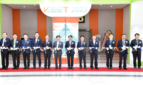 기후환경·신재생에너지 통합전시회 ‘KEET 2023’ 막 올랐다