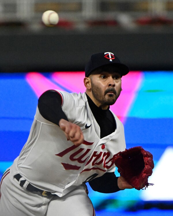 [MLB PS] ‘2연승’ 텍사스, ALCS가 눈앞…미네소타는 1차전 패배 설욕