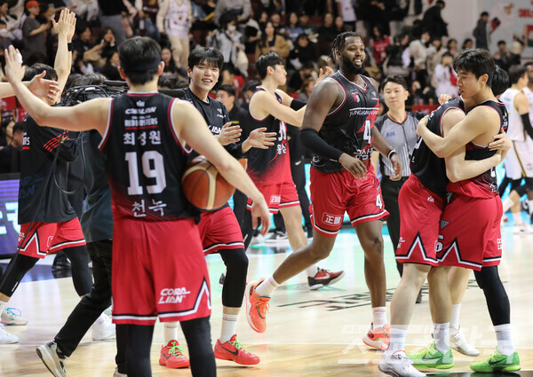 안양 정관장, 3위 창원 LG에 역전승 7연패 탈출