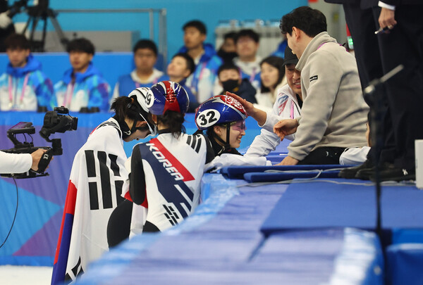 한국 여자 쇼트트랙, 2025 하얼빈 AG 500m 금·은·동메달 싹쓸이… 압도적 실력 발휘