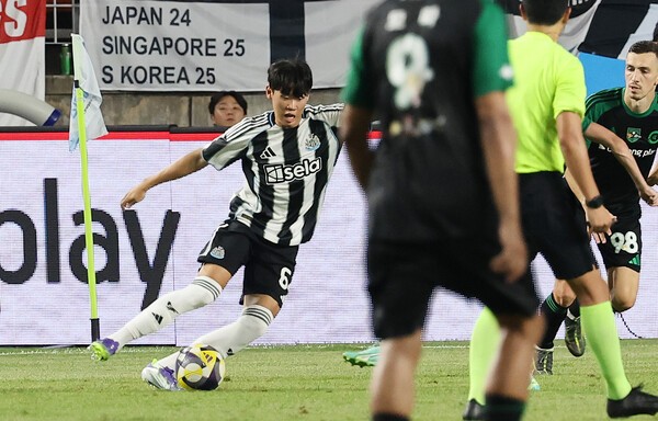 "한국 축구 저력 증명했다!" 팀 K리그, 뉴캐슬 1-0 완파하며 역사적 승리