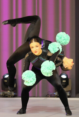 더블 팜에 열연하는 호주 미스틱스